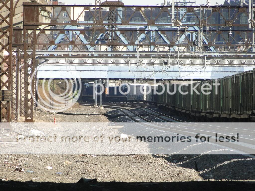 Amtrak at Oak Point Yard 12/11/11 - Amtrak Photos & Videos - NYC ...